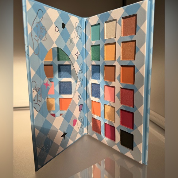 Sanrio | Makeup | Cinnamoroll Eyeshadow Palette 8 Colors New Sanrio ...